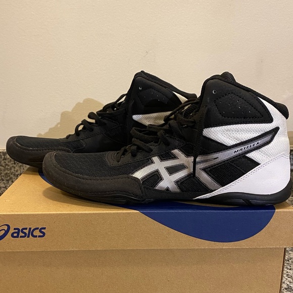 Asics | Shoes | Mens Asics Matflex 6 Wrestling Shoes Size 9 In Black ...